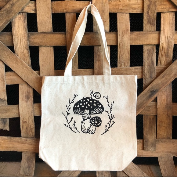 Bags | New Silk Screen Tote Beach Bag Mushroom And Snail | Poshmark